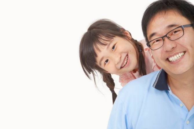 How Do You Raise an Extrovert Toddler if You’re an Introvert Dad?