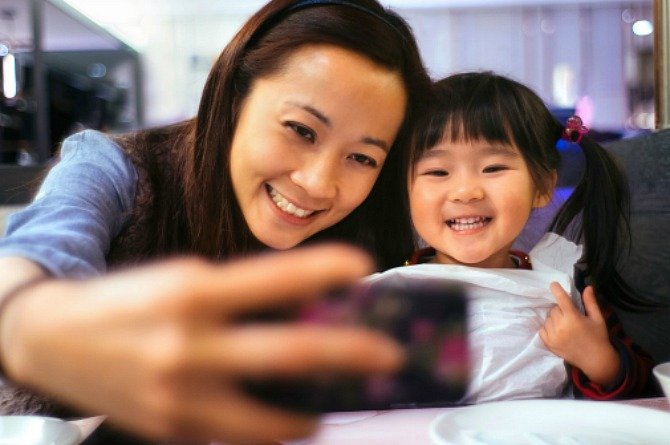 5 Ways Millennial Parents Are More Awesome Than Given Credit For