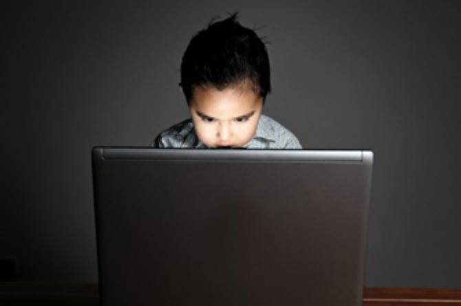 4 Harmful Things You Should Shield Your Kids From Online