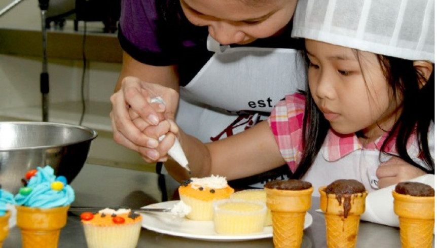 Fun Baking With Toddlers: 5 Benefits Of Baking With Kids