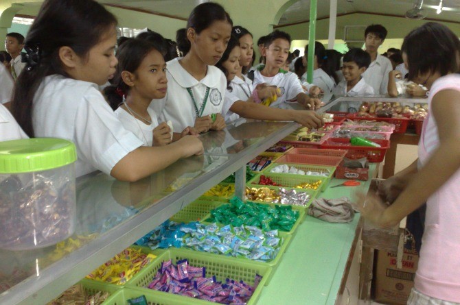 DepED Orders Banning of Unhealthy Food and Drinks in Schools