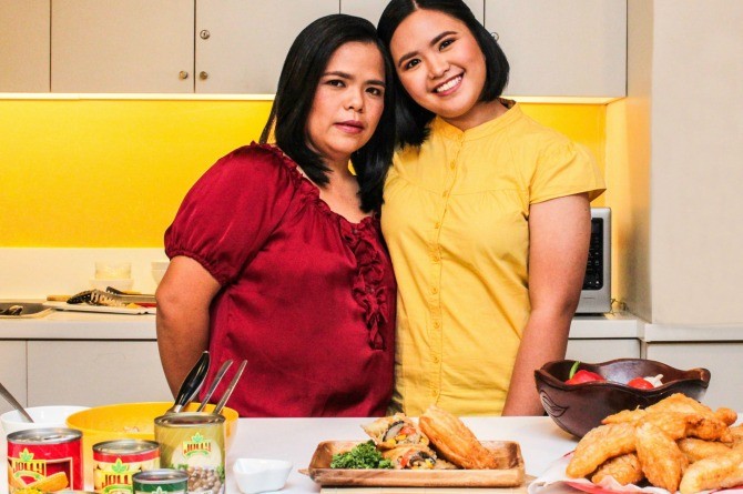 Meet the 19-Year-Old Aspiring Chef Who Pays Tribute to Her Mom Through ...