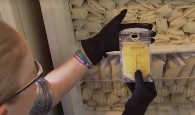 Breastmilk Oversupply: Mum Donates Over 2,000 Litres Of Breastmilk!
