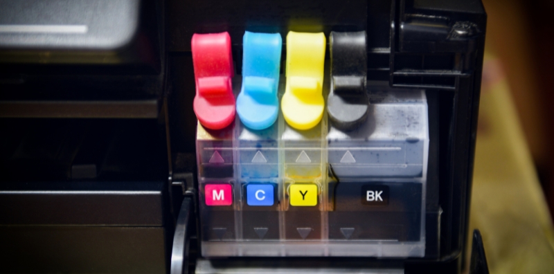 11 Tinta Printer Rekomendasi Terbaik 2022, Original dan Berkualitas!