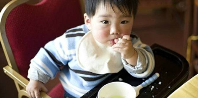 Kenapa Anak Sering Lapar? Ini Antara 5 Sebab Yang Ibu Harus Tahu