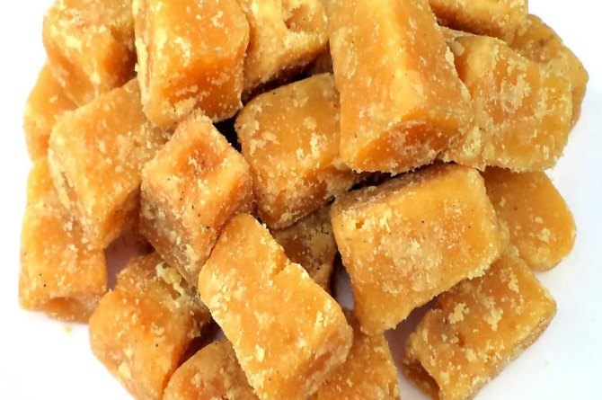Mums, Here's Why You Shouldn't Think Twice Before Giving Gur Or Jaggery ...